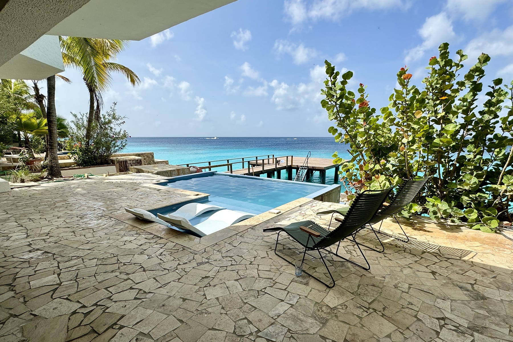 Oceanfront villas Bonaire: Your gateway to luxury vacation bliss