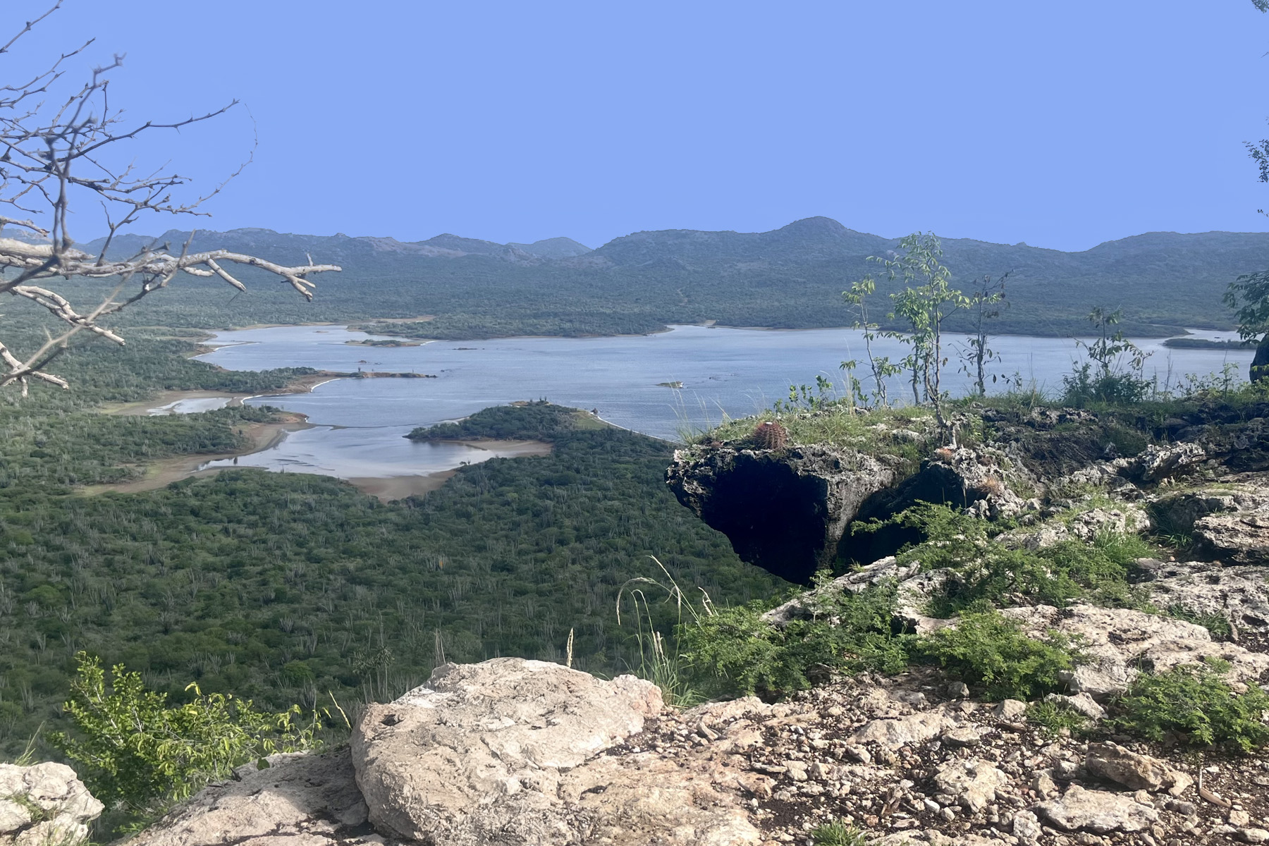Wasao: de verrassende heuveltop die je Bonaire met andere ogen laat zien